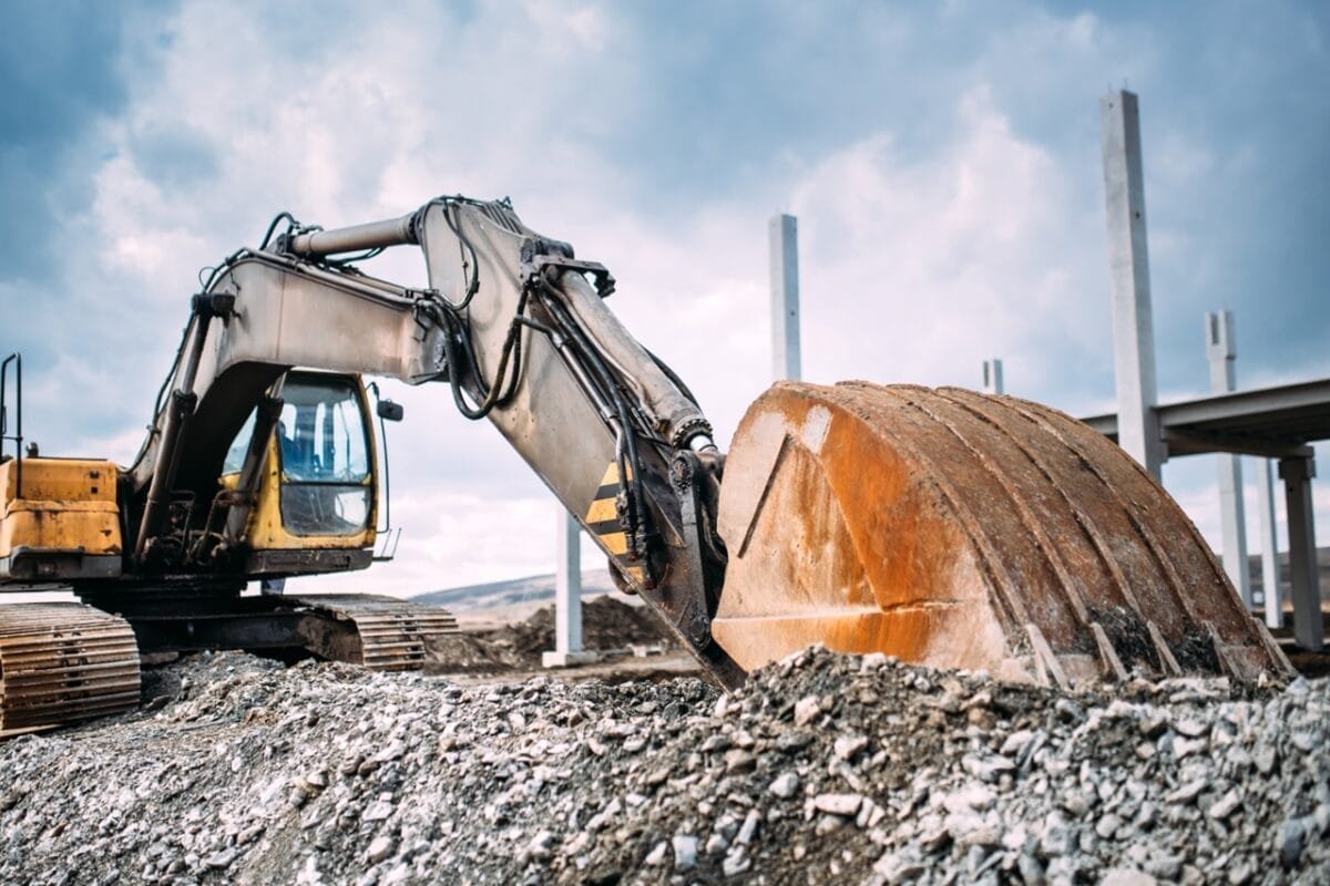 Excavators Pins – StrongPim | Excavators, Dumpers, Bucket Pins ...